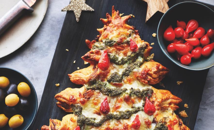 M&S unveils indulgent bakery range for Christmas 2021 | Product News ...