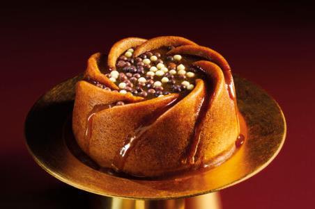 Aldi unwraps bakery range for Christmas 2024 | Product News | British Baker