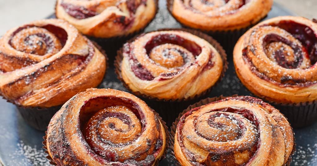 Beyond the cronut: how to create a hybrid bakery product | Feature ...