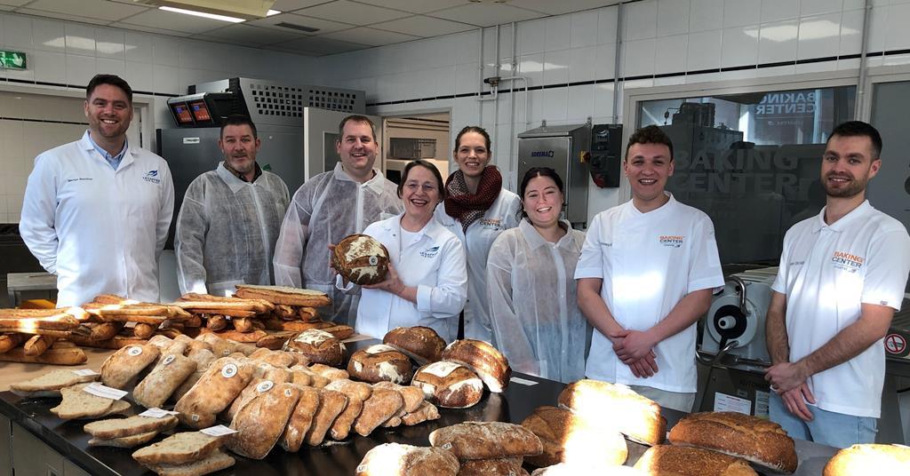 Sara Autton receives Outstanding Contribution to the Baking Industry ...