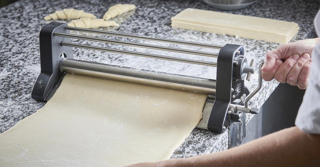 Signature FSE unveils new multi-dough roller for UK bakers | British Baker