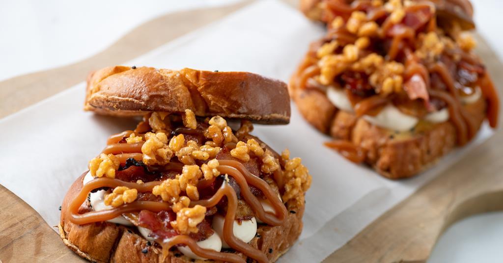 Greencore chef wins sandwich award for bacon & banana butty | News ...