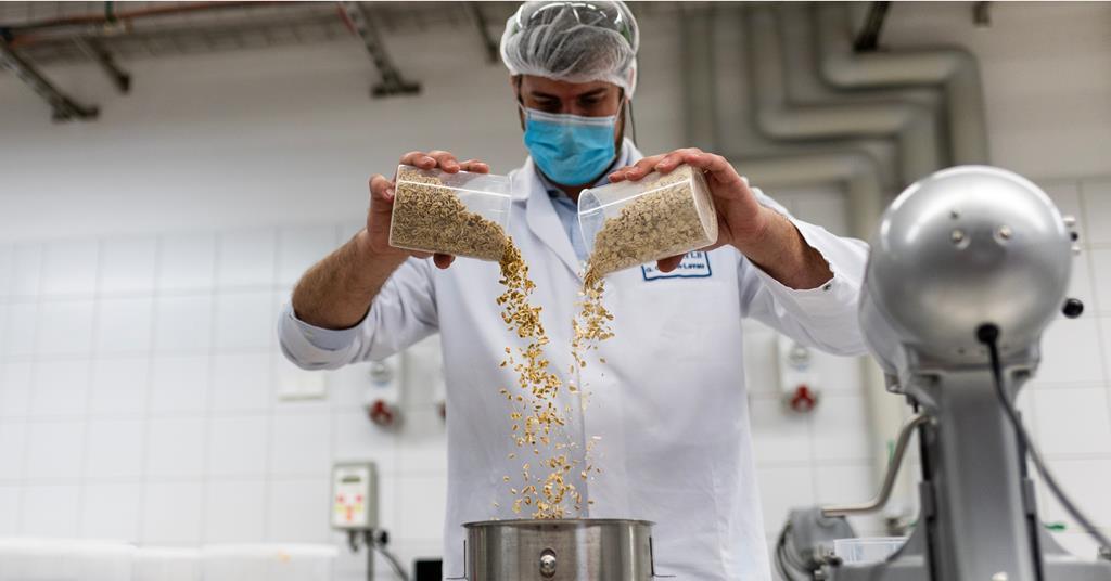 US ingredients giant Ingredion acquires Tate & Lyle for £2.7bn ...