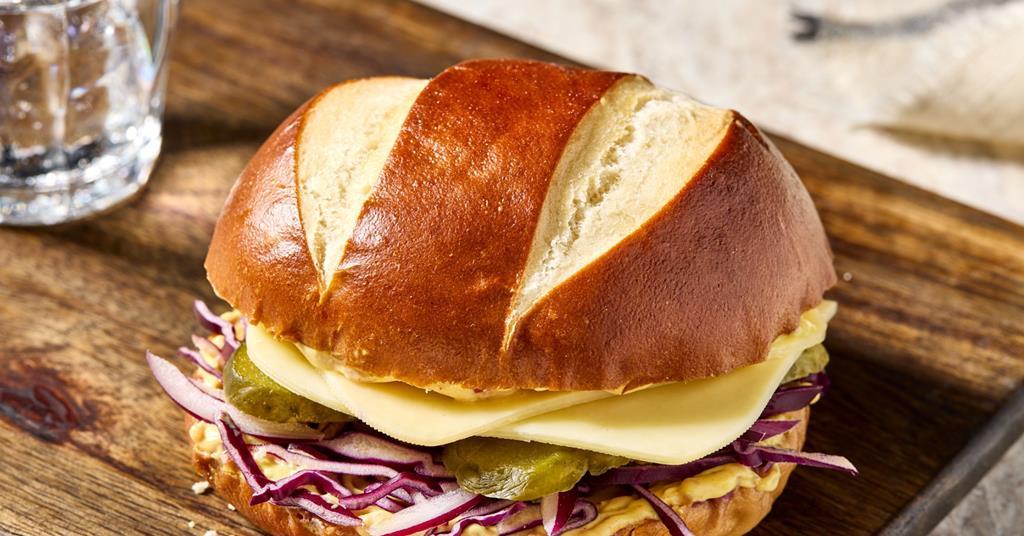 Simply Lunch launches new premium food-to-go range | British Baker