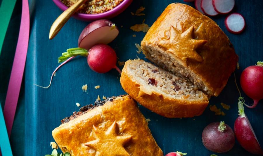 Waitrose Christmas range 2022: cheesy panettone and boozy desserts ...