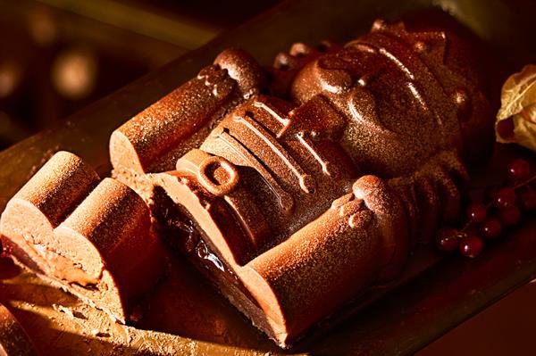 Waitrose reveals Christmas 2025 bakery range | British Baker
